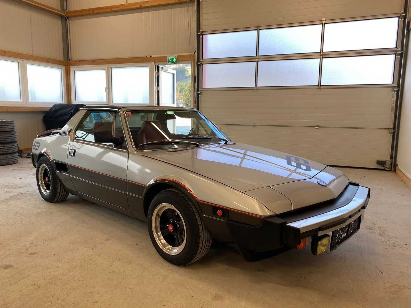 Oldtimer - Sportwagen FIAT Bertone Torino X 1/9