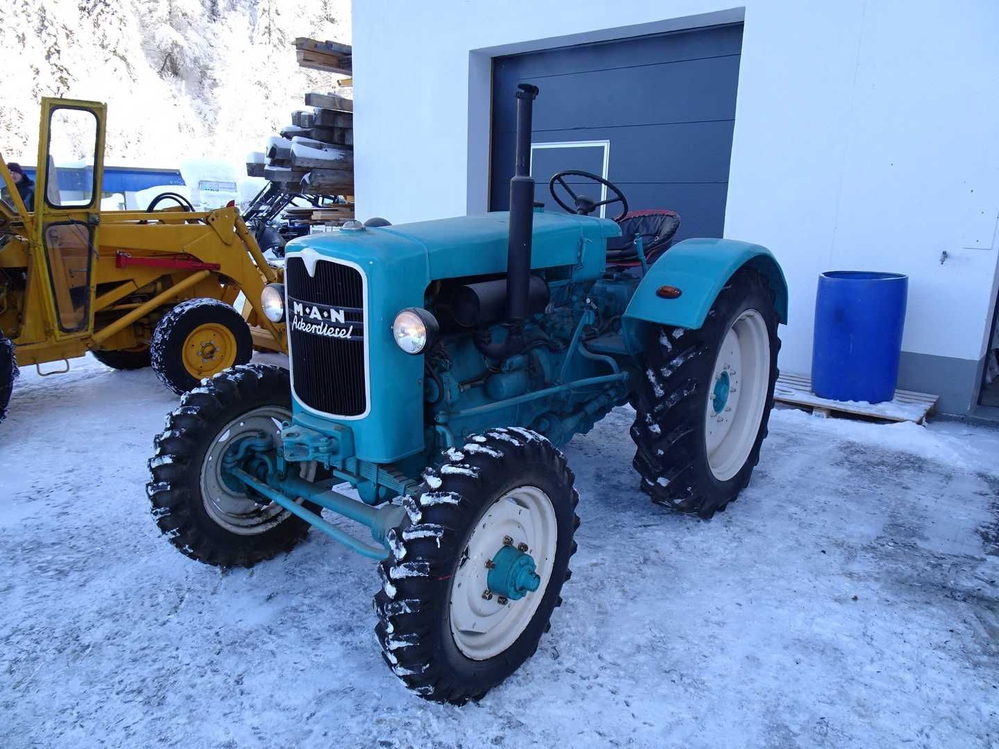 Fahrzeuge und Maschinen Versteigerung | Traktor MAN AS542A 4x4