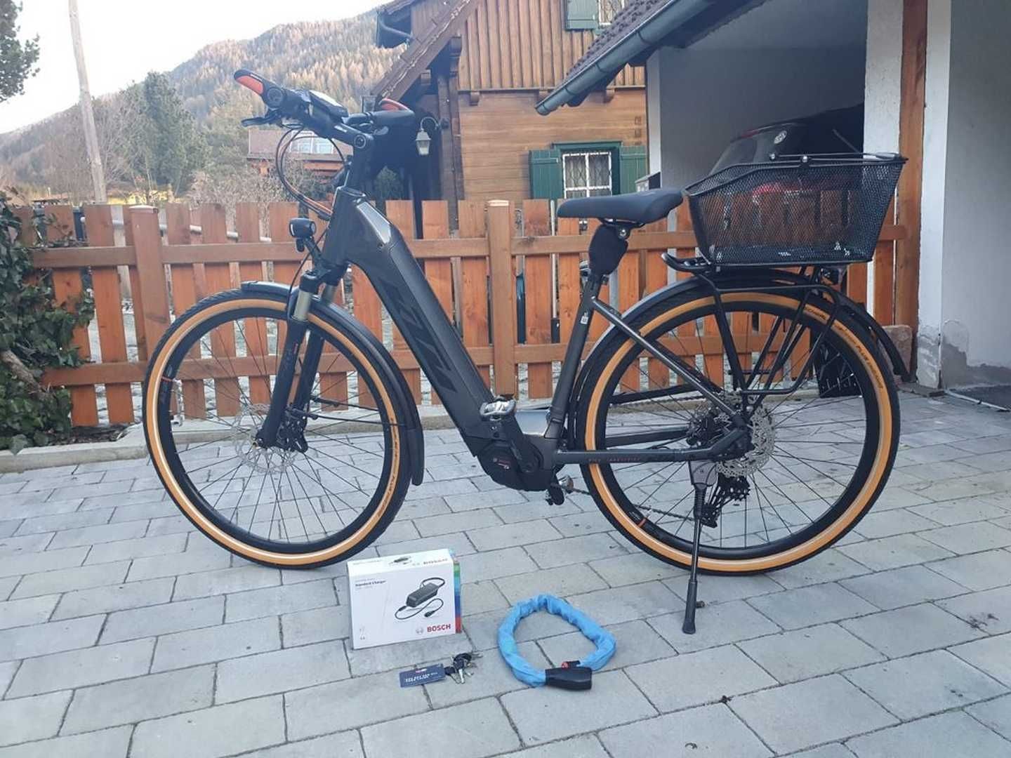 Fahrräder und E-Bikes | E-Bike Trekking KTM Macina Style 620 Damen