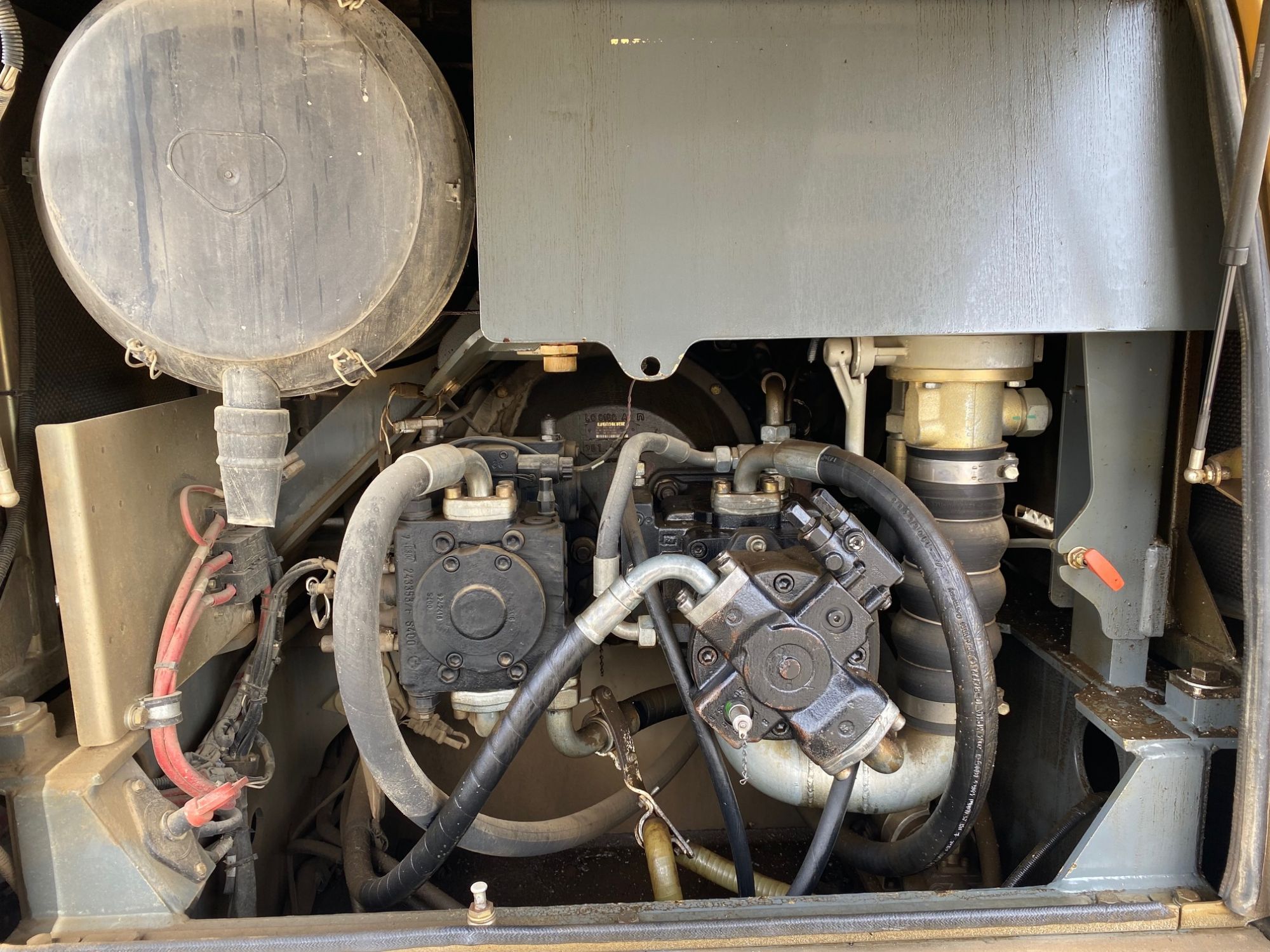 Radlader Liebherr L566 2plus2