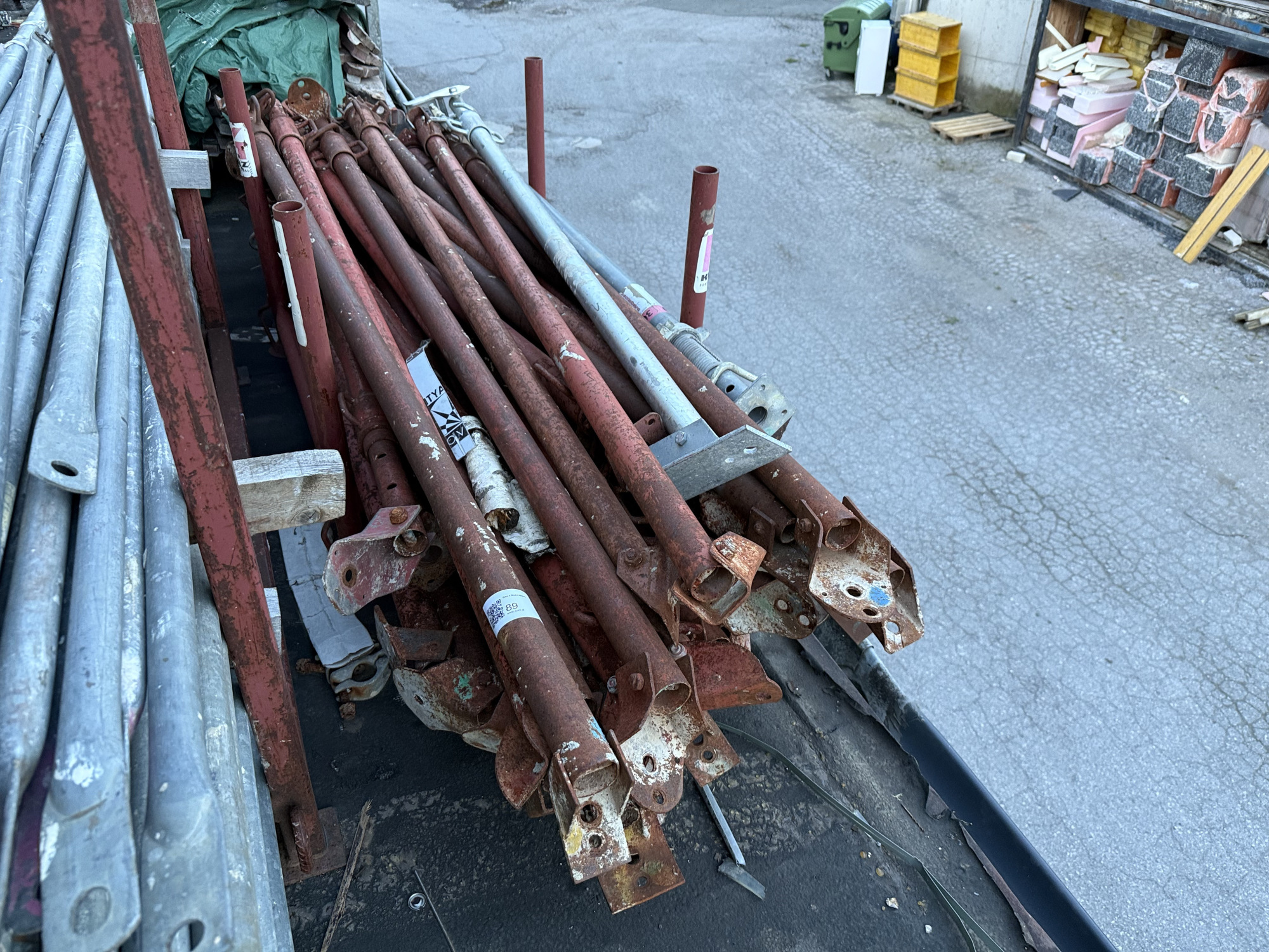 Bau + Stahl GmbH | Schrägstützen